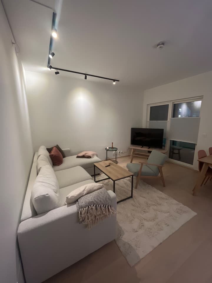 Sentral Og Moderne Leilighet På Kronstad - Bergen Airport (BGO)