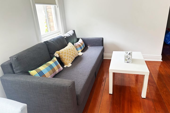 Home In Millers Point With Harbour Bridge View - Taronga Zoo Sydney