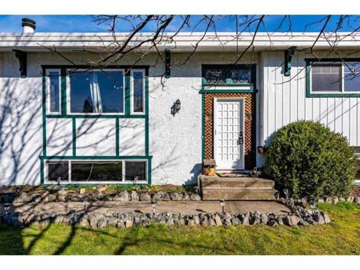 Family Friendly Home - Chilliwack