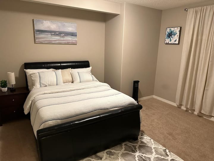 Comfort Suite - Airdrie