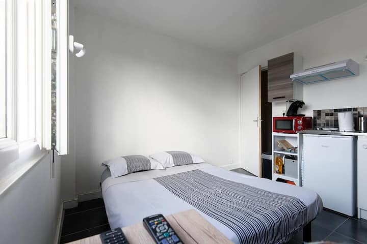 Studio A 300 Metres Gare - Vaux-le-Pénil