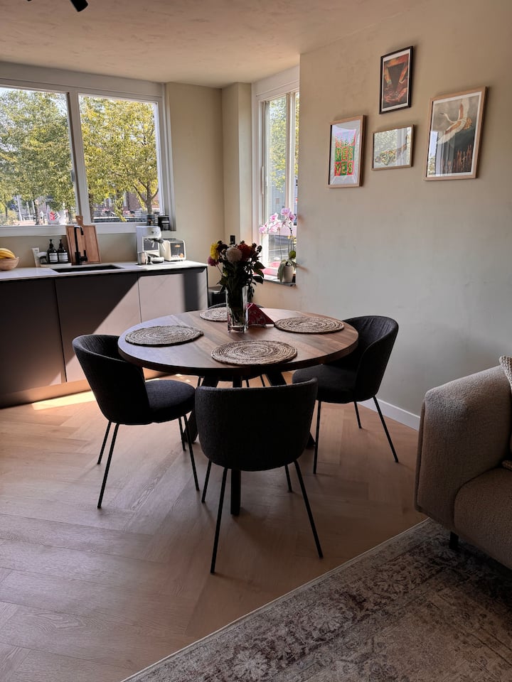 Lovely Canal Front Flat Near Vondelpark - Amsterdam