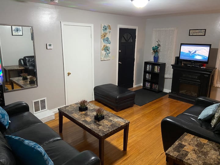 Cozy 4 Bedroom 1 Bath House - Syracuse, NY