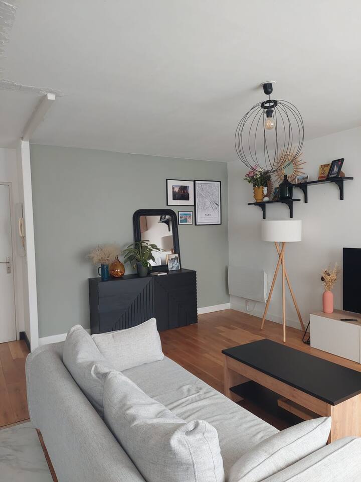 Appartement T2 En Bord De Seine + Parking Sécurisé - Issy-les-Moulineaux