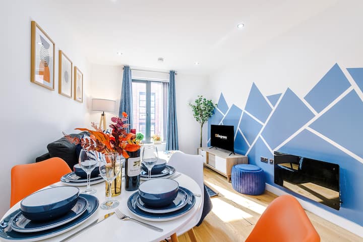 Stunning & Stylish Apartment, City Centre, Sleep 6 - Birmingham