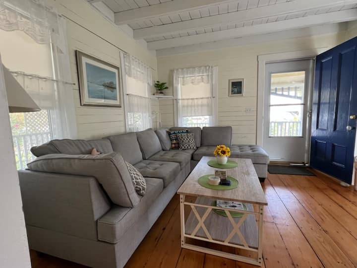 Unique Cottage Steps From Harbor - Oak Bluffs, MA