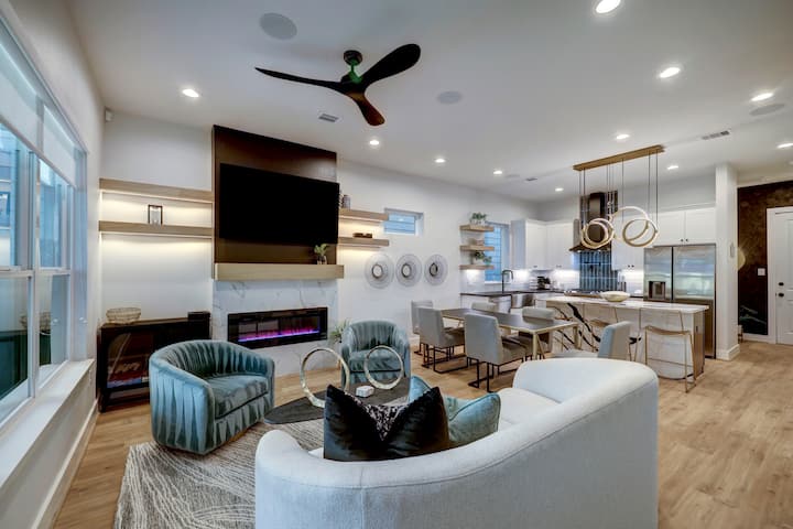 Modern Dream Home 6 Min From Downtown-insta Worthy - Houston, TX