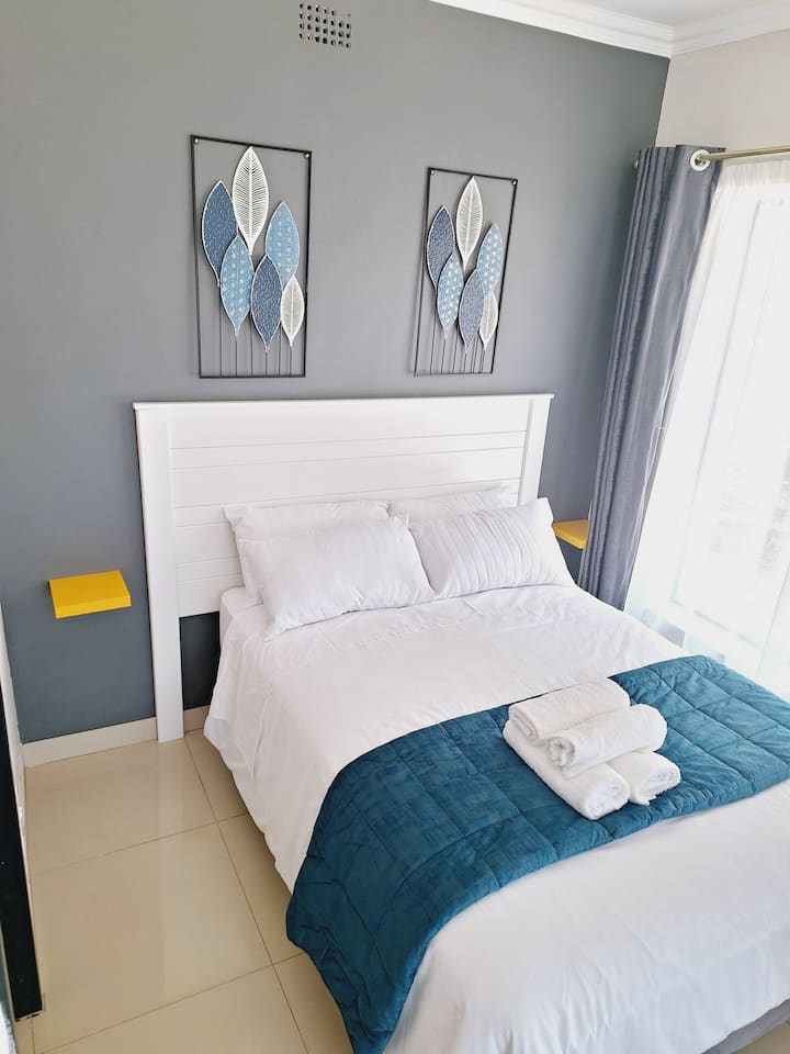 Neat 1 Bedroom Cottage - Sandton