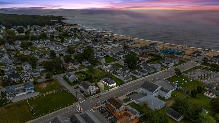 #35 - Beautiful 3 Br Beach Haven - Old Lyme, CT