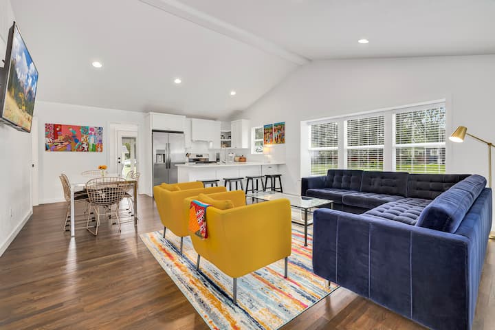 Parker's Downtown Abode - Bentonville, AR