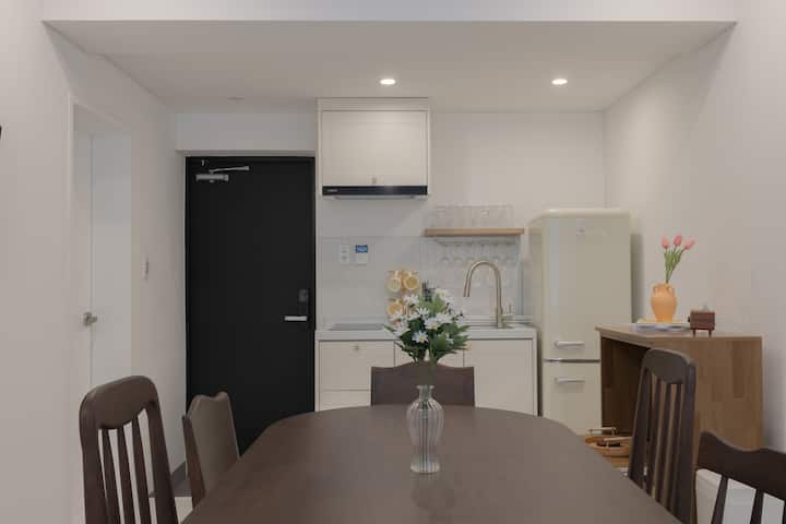 #Brick #Suite - 모충동