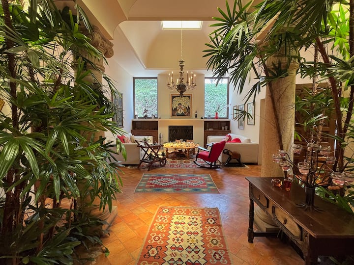 Tata Cuernavaca, Una Fantasia De Casa - Cuernavaca