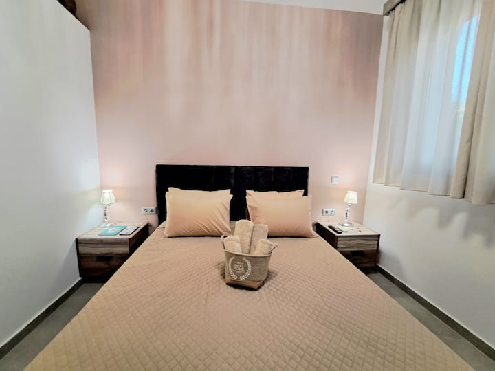 Sepolia, Athens Accommodation & Holiday Rentals - Athens, Greece | Airbnb