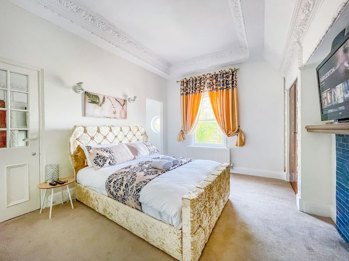 Cozy Double Room In Moortown - Leeds