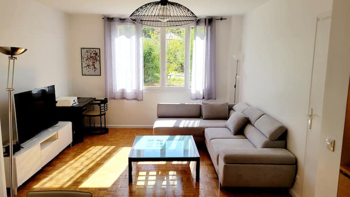 Comfortable & Pristine & Central - Paris