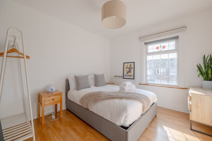 Light And Modern 1bd Flat - Walthamstow Near Tube! - Chingford