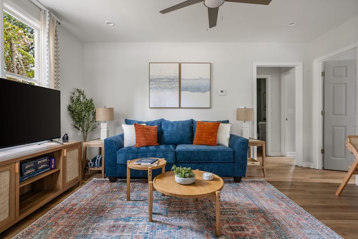 Renovated 3 Bedroom House-10 Minutes To Downtown! - North Charleston, SC