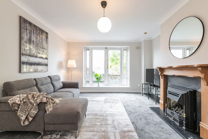 Spacious 2 Bed House In Dublin 8 - Dublin