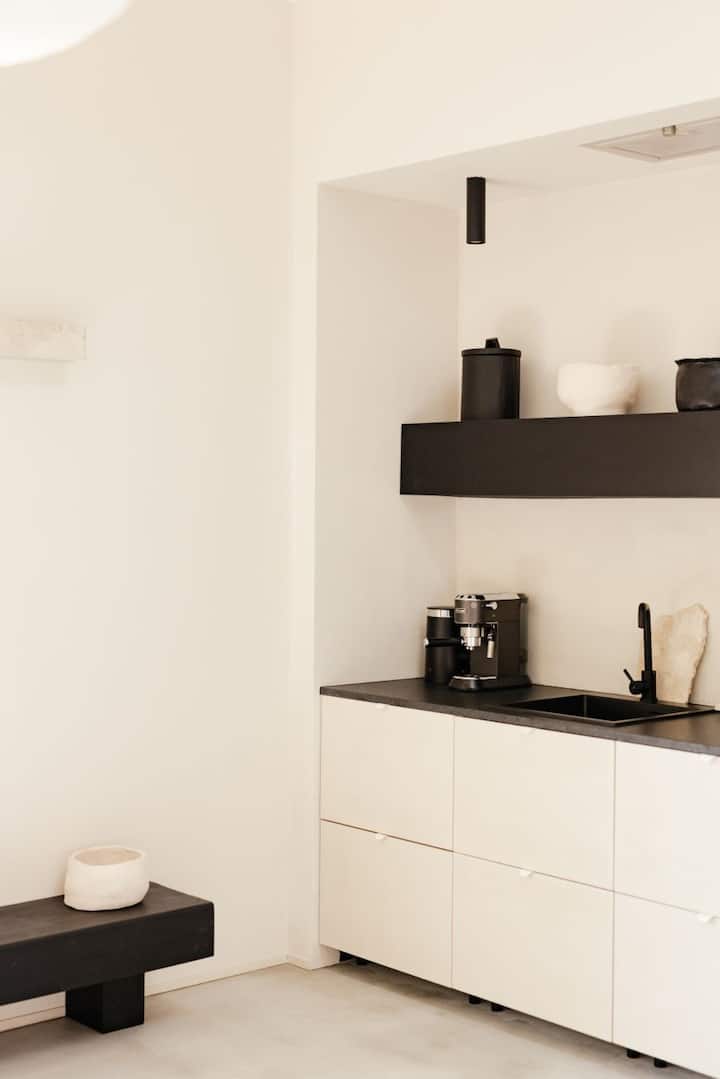 Sazü Oak, Energy Independent Tiny House For 2 - Tapolca