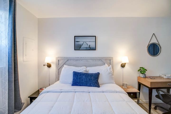 Seascape 2 Br Apt By Beach & Sportsplex - Virginia Beach, VA