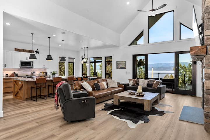 Luxury Lakeside Retreat W/ Panoramic Flathead View - Bigfork, MT