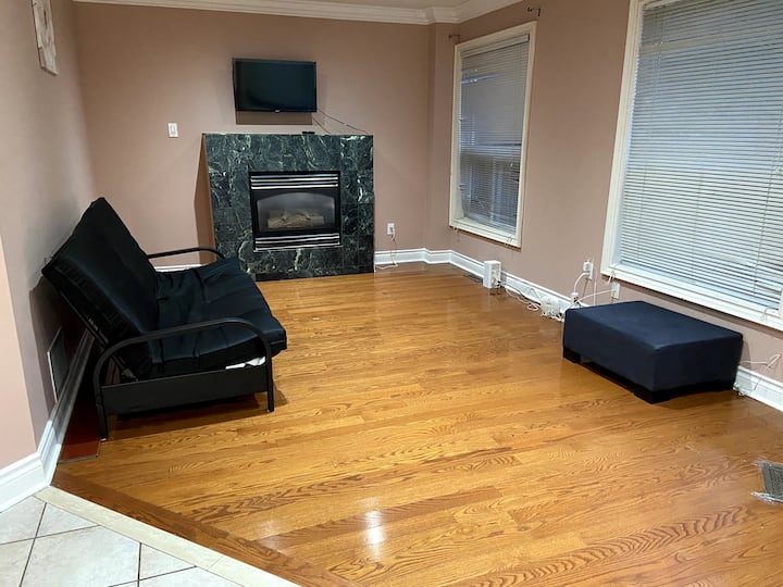 Family Home In Brampton - Room 2 - Brampton