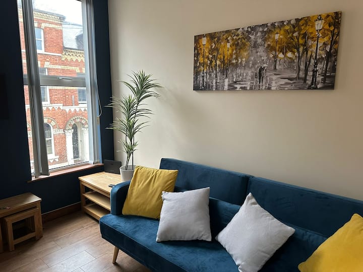 Lovely 2 Bed Apartment In City Centre - Belfast