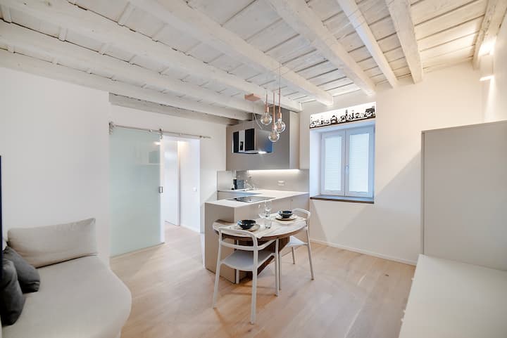 Appartement Au Centre, Près Aéroport & Città Alta - Bergamo