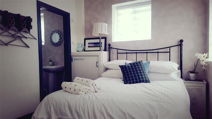 Private Wing Of Georgian Villa - Staffordshire