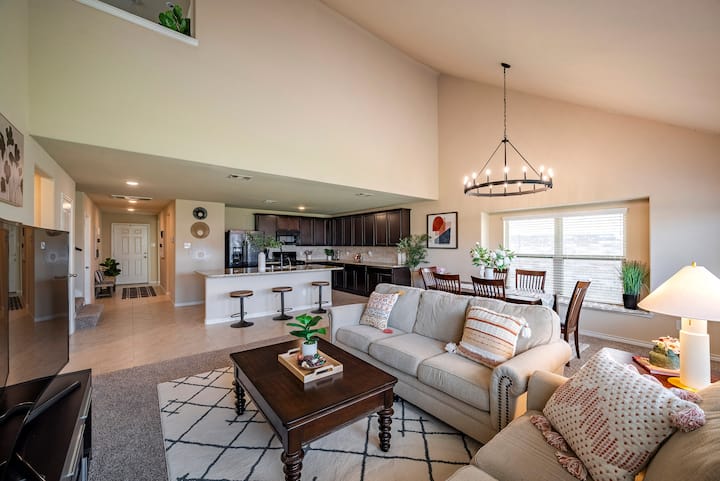 Gorgeous Spacious House In Central Richmond - Richmond