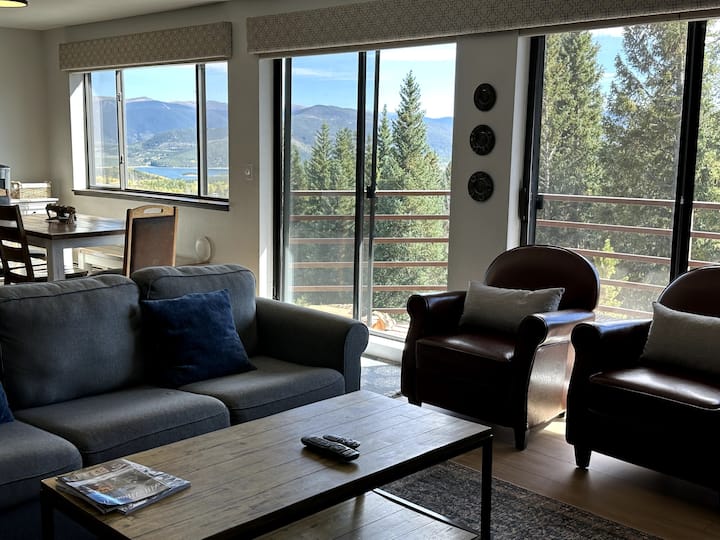 Black Bear View Near Multiple Ski Resorts - Silverthorne, CO