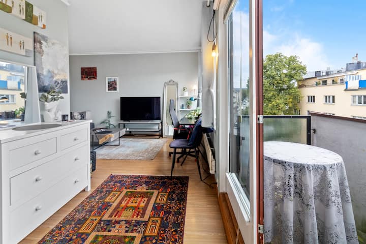 Top-floor Studio Apt W/balcony At Majorstuen - Oslo