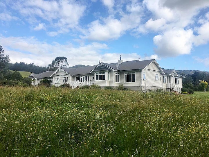 Farm Creek Homestead - Upper Hutt