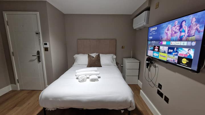 Room 2 - Lower Ground Rear - Bloomsbury
