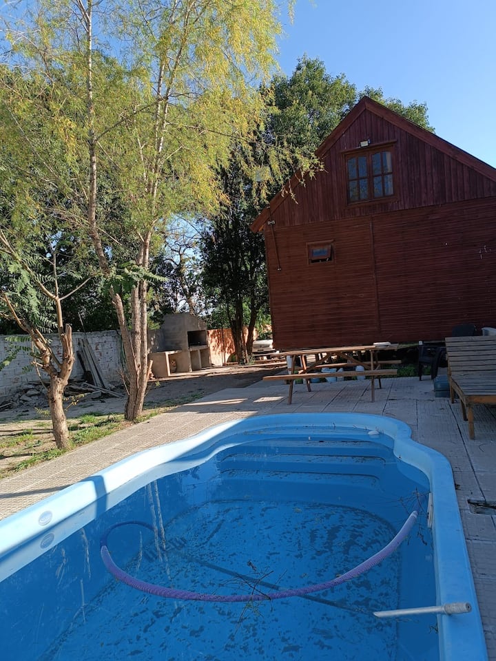 Cabaña Con Pileta Compartida - Victoria, Argentina