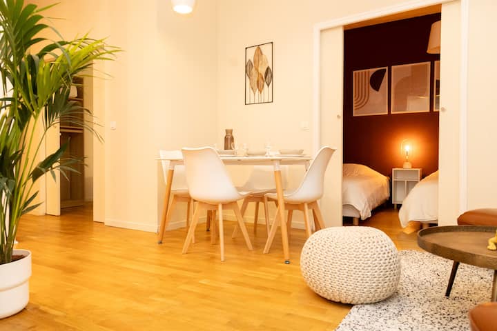 Le Cocon Des Quais Quartier Historique Bastille - Ibis Budget Grenoble Sud Seyssins