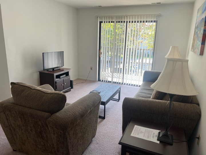 Apartment In Blacksburg - Blacksburg, VA