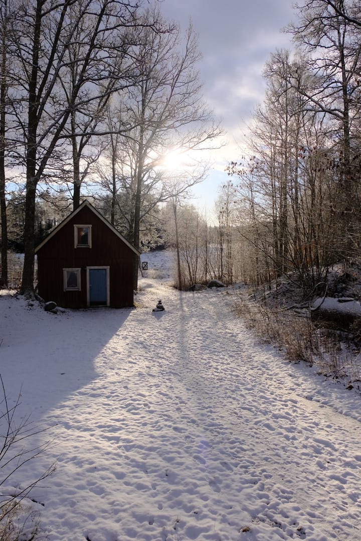 Secluded Romantic Cottage - Markaryd