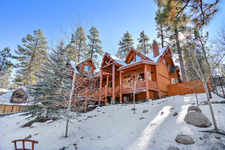 Beautiful Log Cabin. Luxury! 16 Max Guests - Big Bear Lake, CA