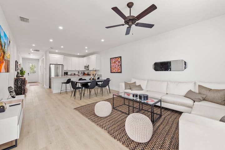 Luxury Duplex In Naples, Fl. - Naples, FL