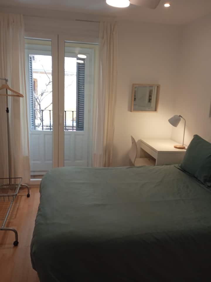 Full Appartment Center Two Doubled Rooms - 마드리드