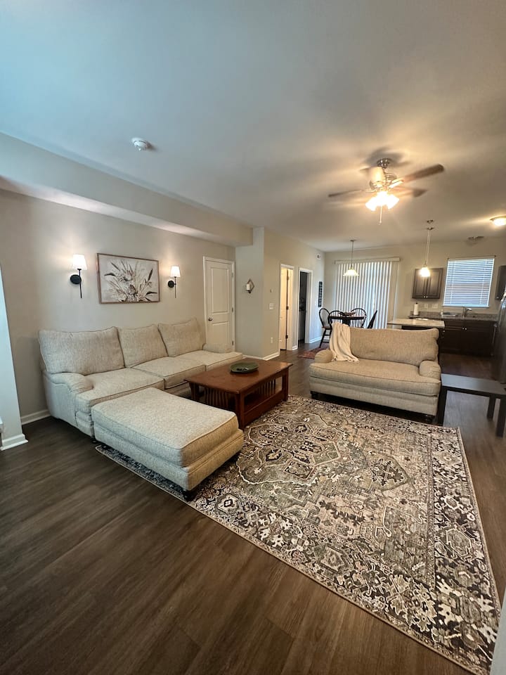Cozy Townhome In Greer - Greer, SC