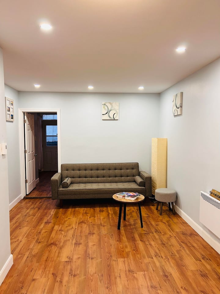 Cozy 3 1/2 Apartment In Plateau - Laval, Canada