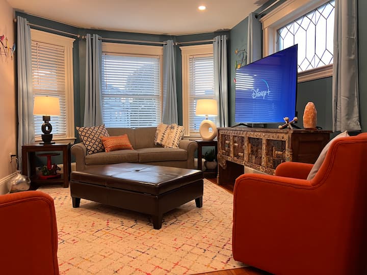 Cozy As A Sunday - Sleep 6 In Homey Comfort - Revere, MA