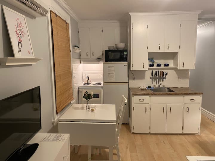 Central Flat 1 By Hydrostone Market - Halifax