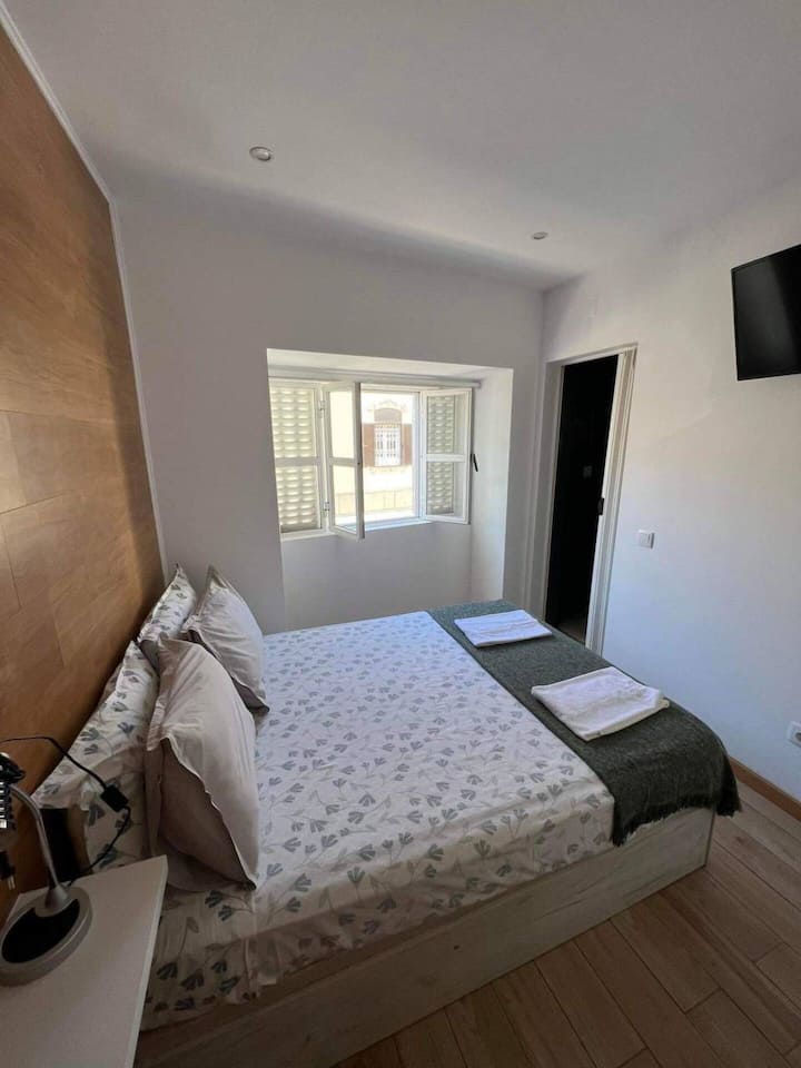 Quarto Com Wc Privado - Faro District