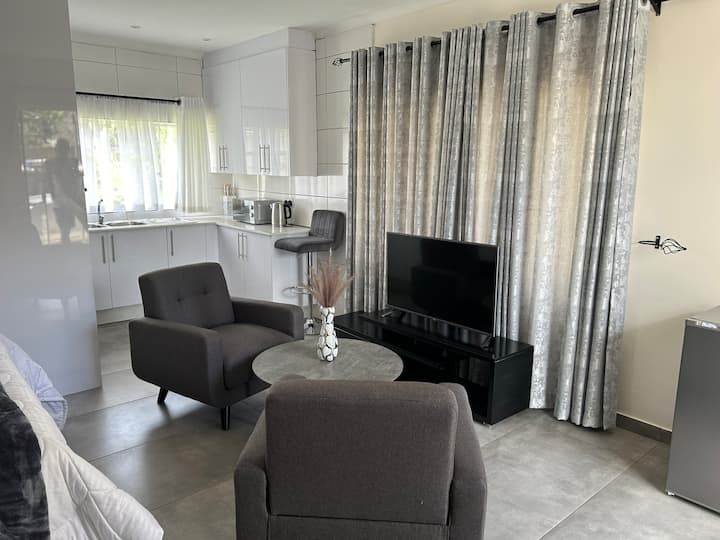 Simply Cosy In Sturgess - Harare