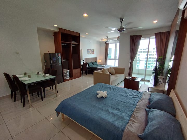 Charmingstudio_mansion One_5pax@gurney/gleneagles - George Town