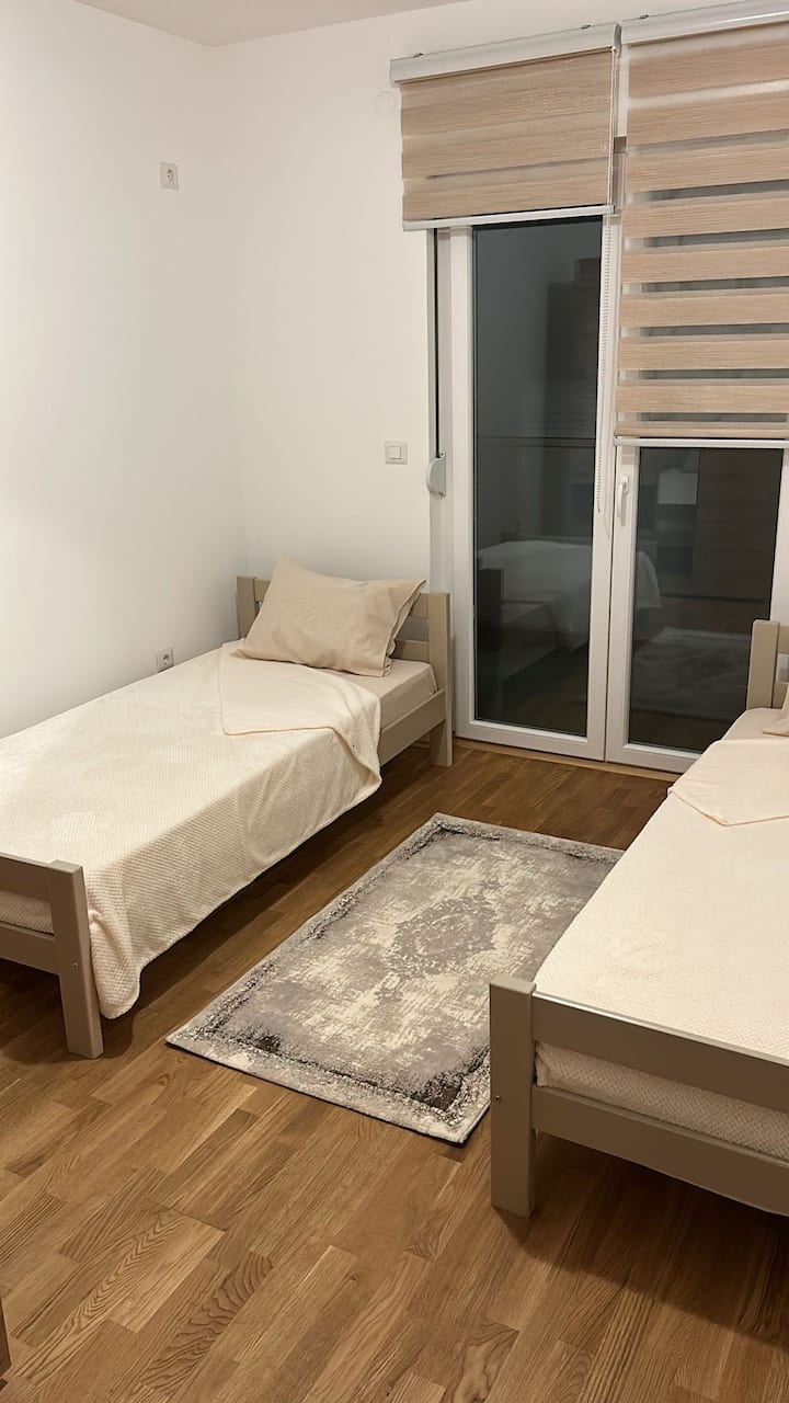 Room & Breakfast In Podgorica/ Oda & Kahvaltı - Podgorica