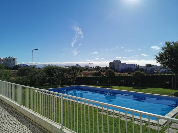 Fantastic 2 Bedroom Near Beach - Portimão